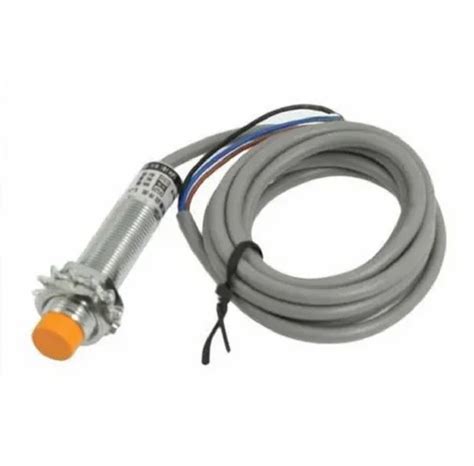 Capacitive Proximity Sensor At ₹ 750 Piece Capacitive Proximity Sensors In Chennai Id