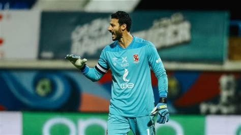 محمد الشناوي للاعبي الأهلي اصنعوا تاريخًا جديدًا أمام بايرن ميونخ