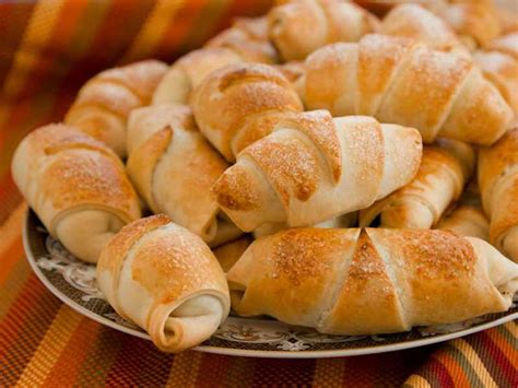 This Is The Cutest Pillsbury Crescent Roll Trick Ive Ever Seen