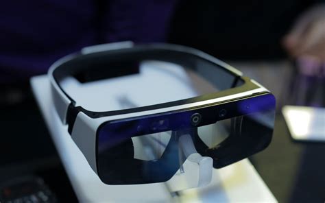 Daqri Smart Glasses By Kyle Cherry At
