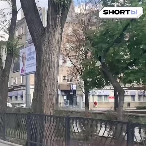 общество Донецк заполонили новые билборды На них изображены лица Джо Байдена и Урсулы фон дер