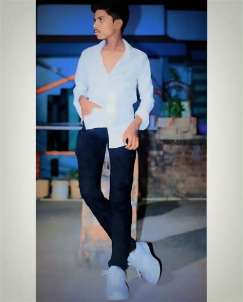 Manish Kumar Das Mr Manishdas 7 • Instagram Photos And Videos