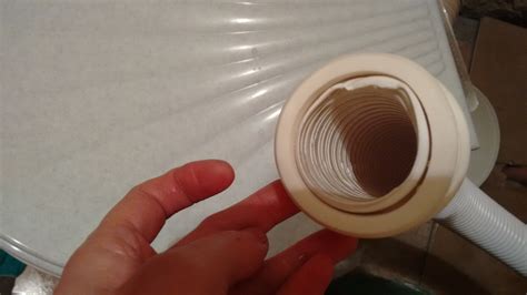 качествена тоалетна чиния и казанче