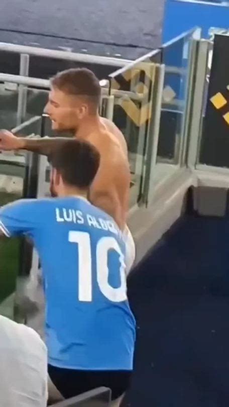 Immobile Showing Off His Gorgeous Arse In His Tigh Tumbex