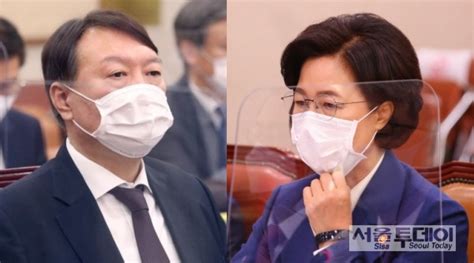 추미애 윤석열 검찰총장 징계 청구·직무 정지 명령