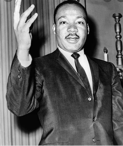 „თუ ფრენა არ შეგიძლია გაიქეცი თუ K G ლიდერთა სკოლა Facebook