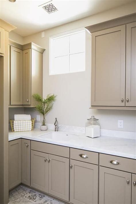 Light Brown Paint For Kitchen Things In The Kitchen
