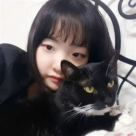 김다현 Kdahyun • Threads Say More