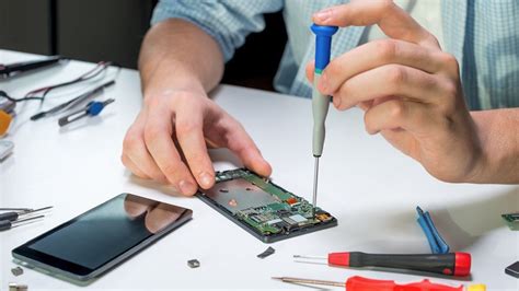 Egypt الأخطاء الشائعة التى يجب تجنبها عند صيانة الهاتف