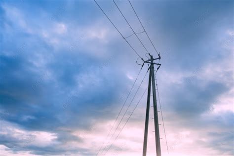 電柱と空 電力・通信のイメージ Id 3089 ご当地写真・イラスト素材サイト Pictyピクティ