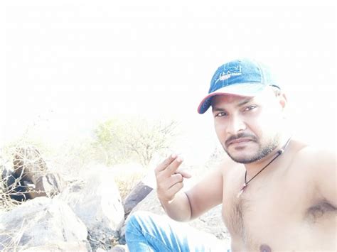 Sonu Raj Shah Desi Comments