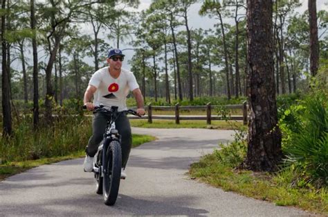 Summer Cycling Safety Essential Tips For A Safe And Enjoyable Himiway Adventure Cycling Passion