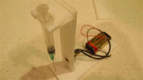 How To Build Your Own Projection Microscope With A Syringe Laser