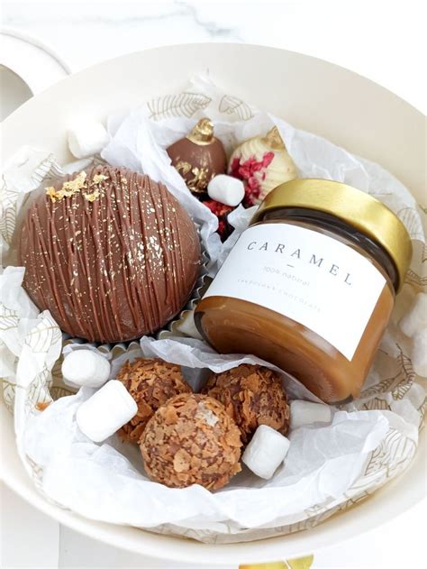 Шокобомбочка Новогодние десерты Зимние торты Рождественские десерты рецепты