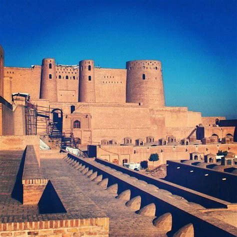 Azadagan آزاده گان