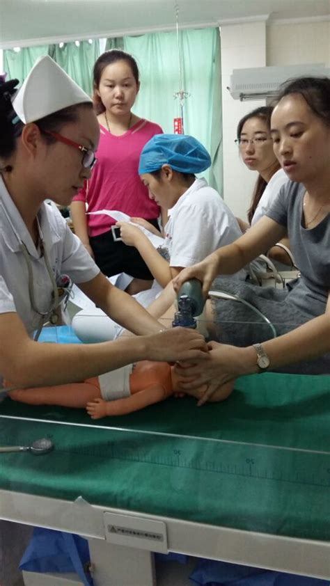我科进行新生儿窒息复苏操作培训与考核宣城市中心医院