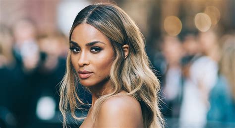 Ciara Воздержаться от добрачного секса мне помогла молитва