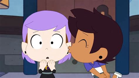 Chibi Luz Kiss Chibi Amity On Her Cheek By Sonicdefenders On Deviantart