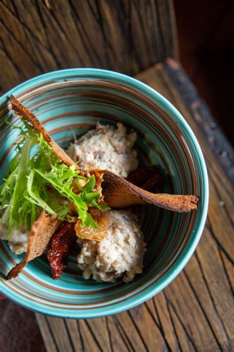 Закуски в меню ресторана Раковский бровар стоимость и объем