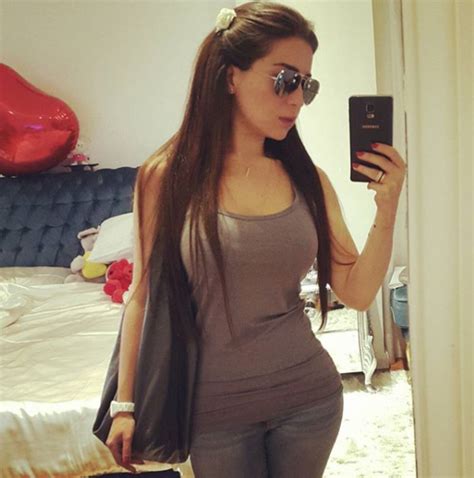 صور هوس مى عز الدين بالفوتوسيشن قبل رسايل رمضان المقبل عين