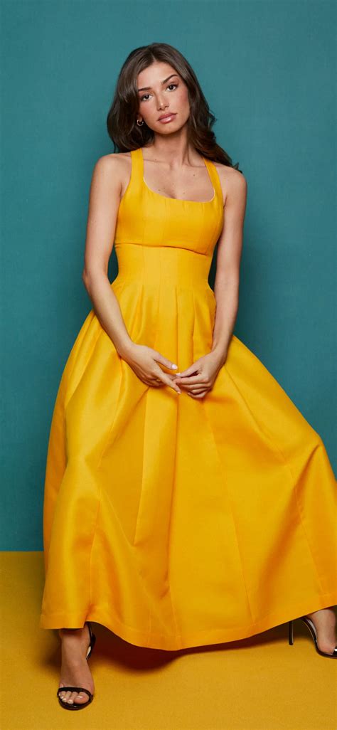 X Resolution Mimi Keene Actress Iphone Xs Iphone Iphone