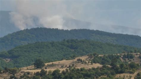 Продължава битката с огнената стихия в Рила Nova