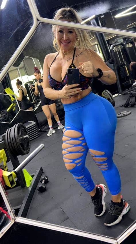 Mona Bella Monabella139409 Posts X