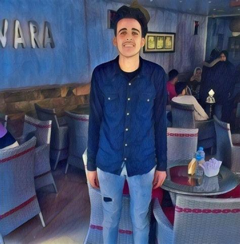 محل ملابس شباب