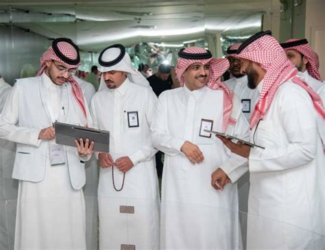 الرياض الخضراء يصل حي النخيل استمراراً لمشاريع تشجير الأحياء السكنية