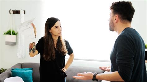 The One Issue Thats Most Often The Root Of All Marital Discord Says