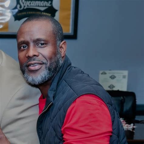 Darryl Singleton Singletond • Threads Say More