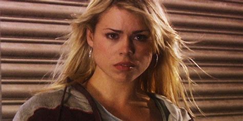 Roses Doctor Who Story Fixes Season 14s Biggest Time Skip Plot Hole