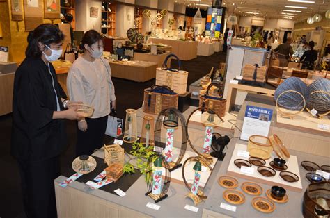 静岡県の郷土工芸品 都内で一堂展示 22日まで静岡新聞DIGITAL 静岡県のニュース