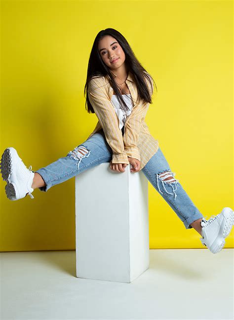 How To Get Petite Modelling Work The Photo Studio