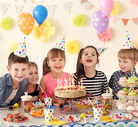 كيف يمكن تنظيم حفلة عيد ميلاد؟ نجوم كور