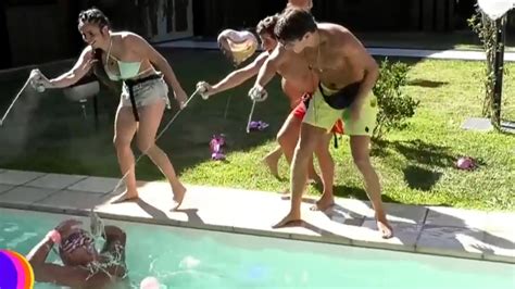 El cumpleaños de Julieta en Gran Hermano 2022 pool party espuma y un accidente con la bikini