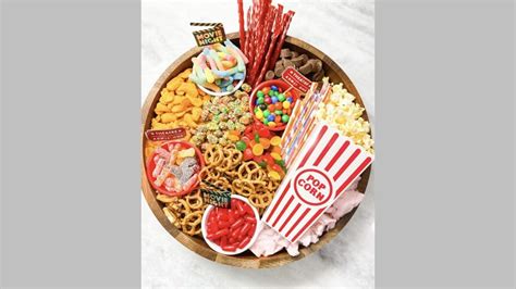 The Sleepover Snacks Guide To Satisfy Your Midnight Cravings