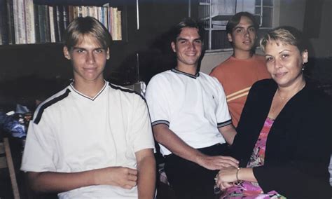 A Jornada Eleitoral De Rogéria A Matriarca Bolsonaro Época