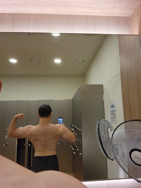 등근육 만들기 운동 건강 아싸 에펨코리아