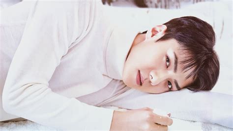 电脑壁纸吴世勋 千图网