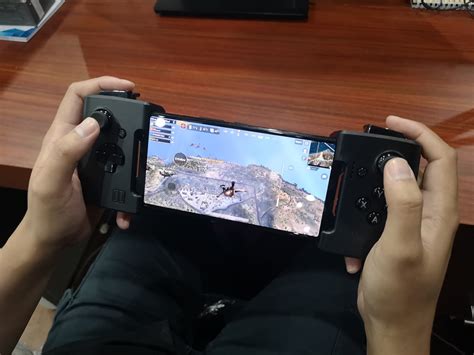 Asus Rog Phone Smartphone Gaming Terbaik