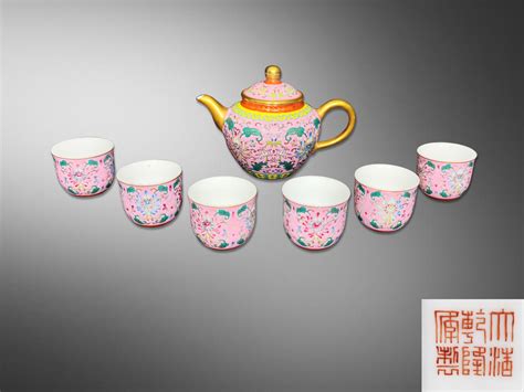 粉彩描金缠枝花卉酒具一套 瓷器 国内专区 精品展厅 万历国际拍卖北京有限公司 拍卖公司北京拍卖
