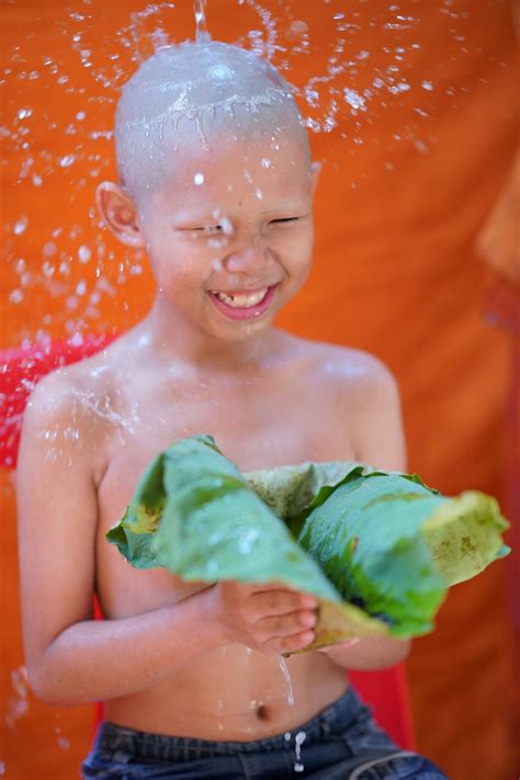 โ โรงเรียนส่งเสริมพระพุทธศาสนาวันอาทิตย์ วัดประยุรวงศาวาส