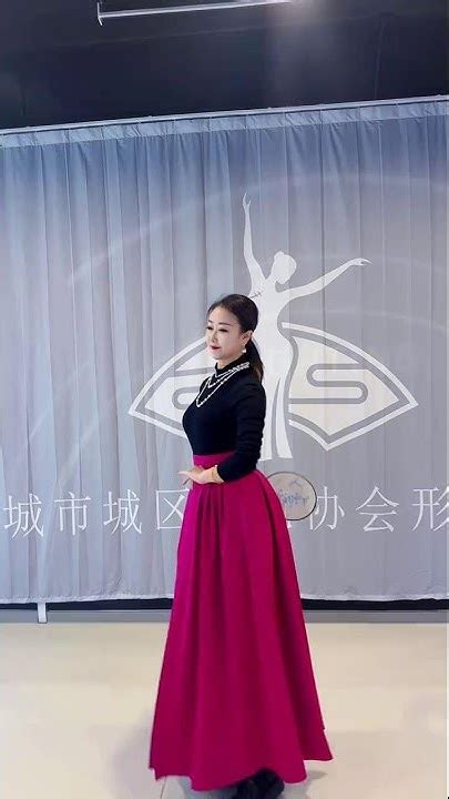 原创一个小片段☺️有喜欢的姐妹吗🥰看月亮爬上来旗袍舞 成人舞蹈 晋城市城区旗袍协会 成人形体 原创 Youtube