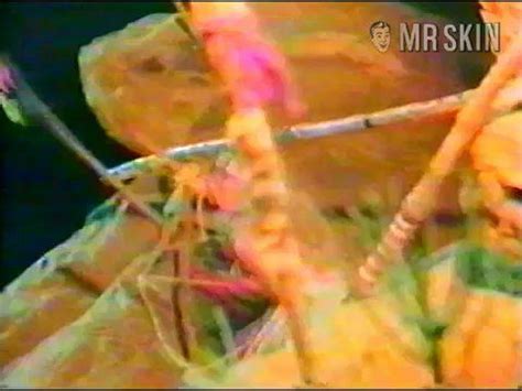 Shawn Weatherly Nude Naked Pics And Sex Scenes At Mr Skin