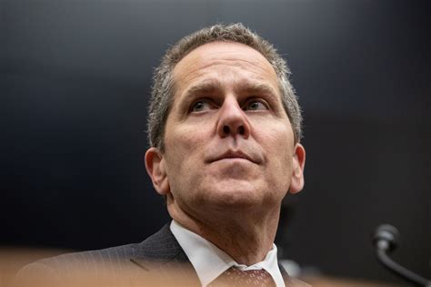 バーfrb副議長、svb破綻前の監督不行き届き認める－議会証言 Bloomberg