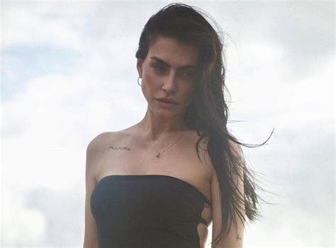 Cleo Pires Readota Sobrenome Ap S Sonhar Com Seu Av Jovem Pan