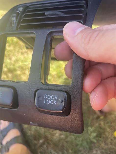 The Idea A Nfc Relay That Can Turn This On And Off When Scanning With Iphone 🤷🏻‍♂️😁 Possible