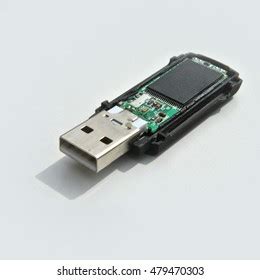 Open Broken Usb Stick Data Disk Stock Photo 479470303 Shutterstock