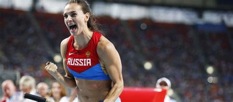 La Atleta Y Militar Rusa Isinbáyeva Sancionada Por Zelenski Ahora